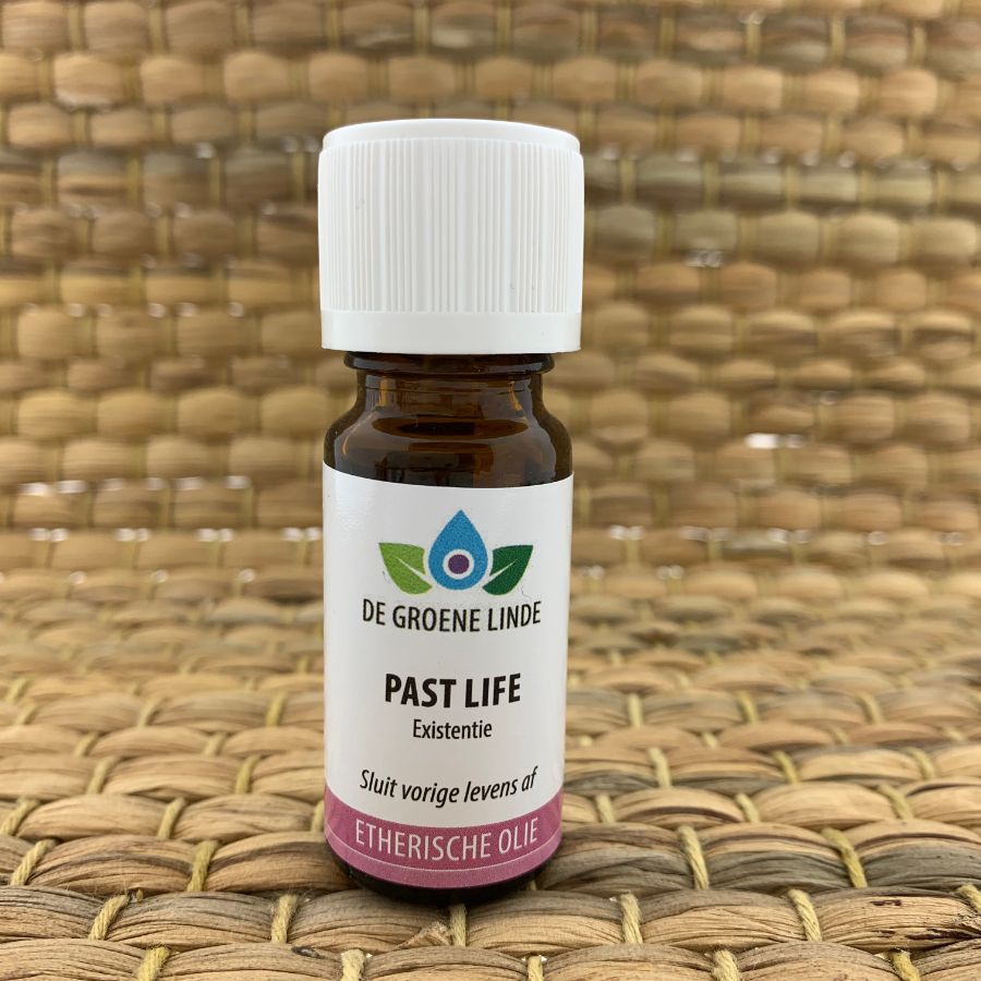 Past Life trauma ondersteunen met etherische olie van de Groene Linde