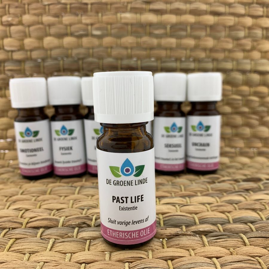 Past Life trauma ondersteunen met etherische olie van de Groene Linde