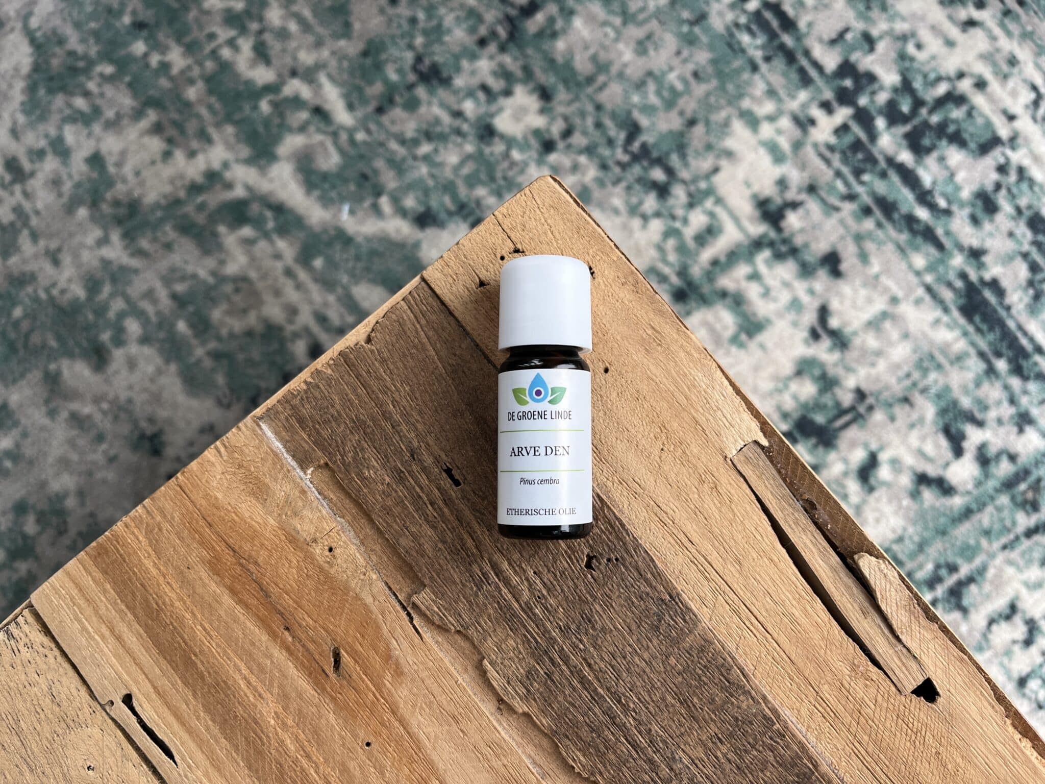 Etherische olie Arve Den Veelzuidige Toepassingen - De Groene Linde
